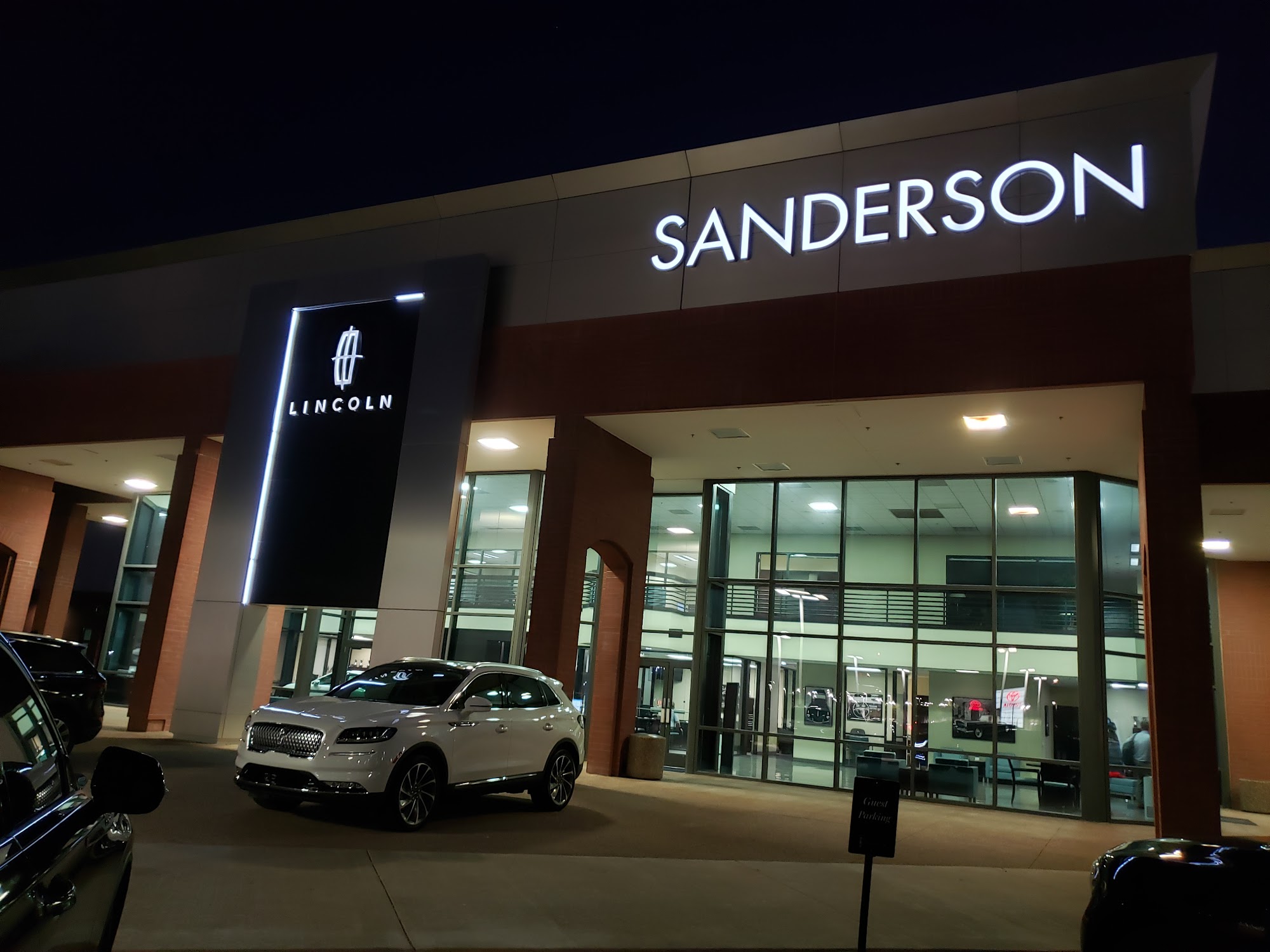 SANDERSON LINCOLN - 2121 W Bell Rd, Phoenix AZ - Hours, Directions ...