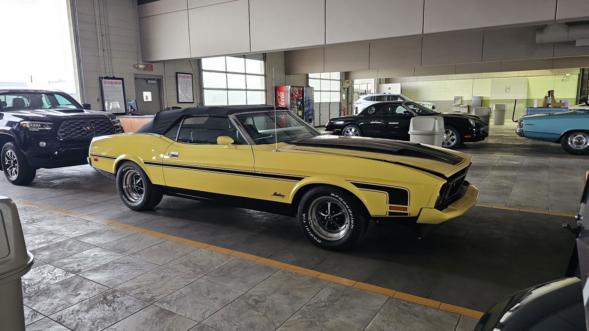 METRO AUTO AUCTION - Phoenix AZ - Hours, Directions, Reviews - Loc8NearMe