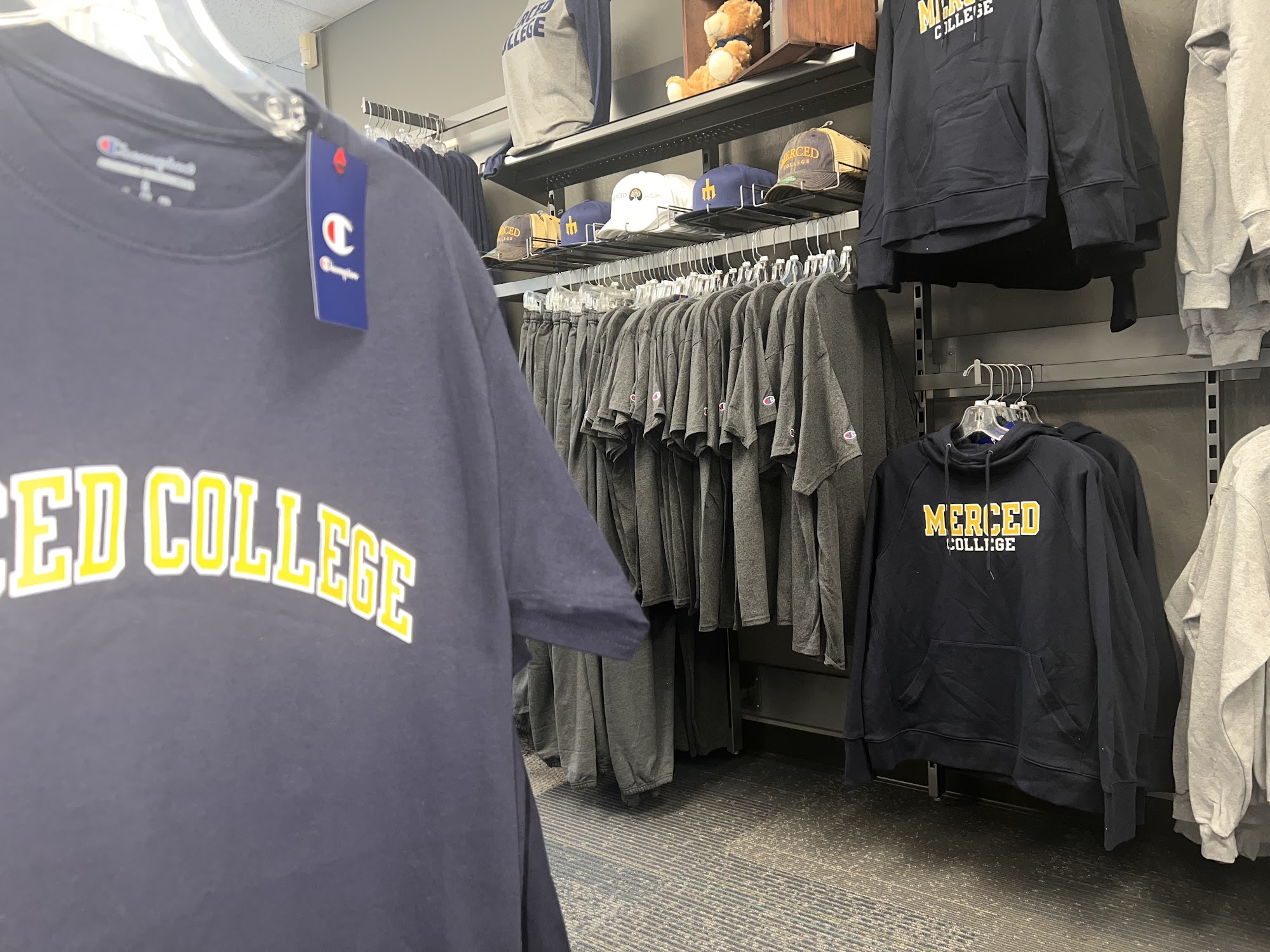 MERCED COLLEGE BOOKSTORE - Merced CA - Hours, Directions, Reviews ...