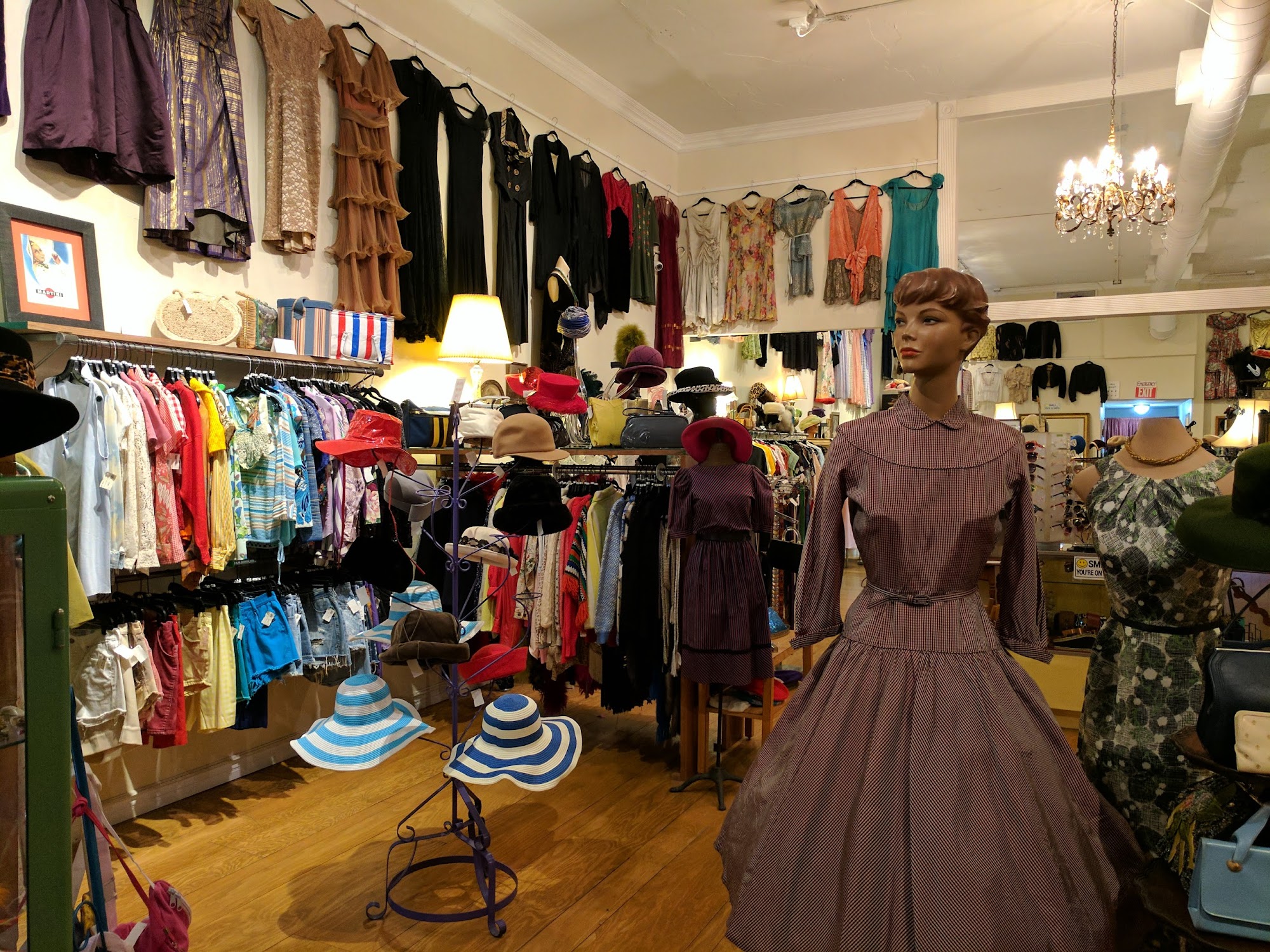 ELSEWHERE VINTAGE - Orange CA - Hours, Directions, Reviews - Loc8NearMe