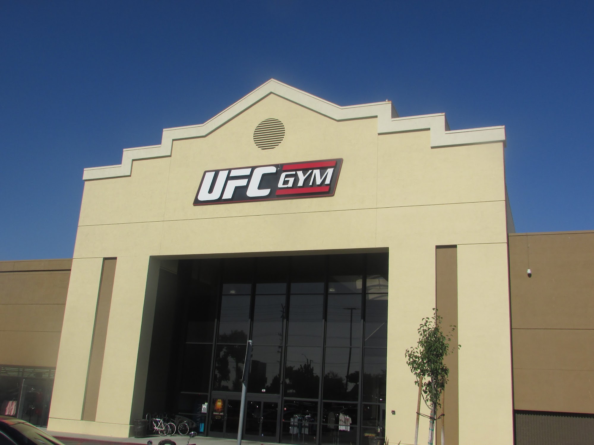 UFC GYM TORRANCE - 19800 Hawthorne Blvd, Torrance CA - Hours ...