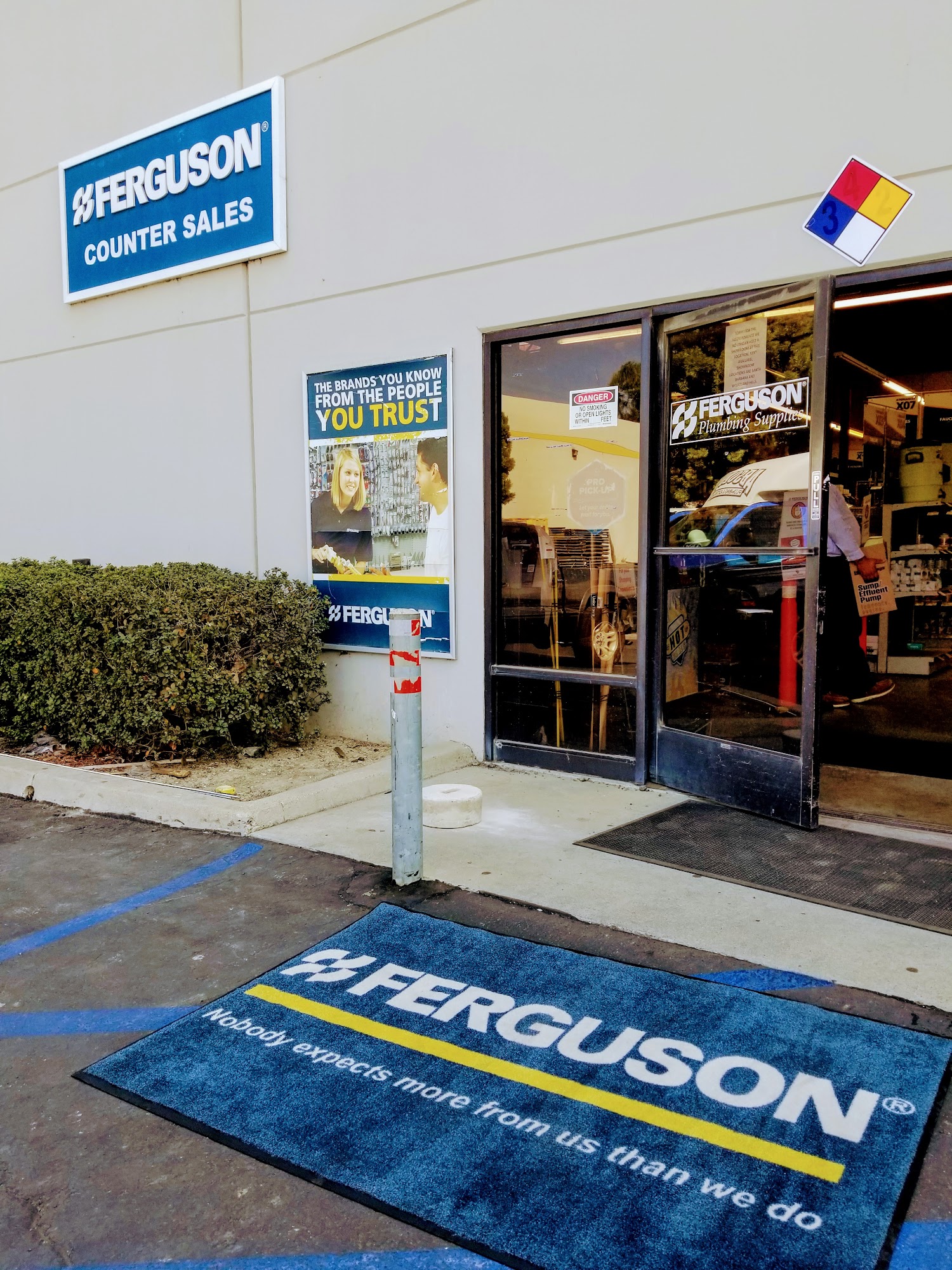 FERGUSON PLUMBING SUPPLY - 4374 Transport St, Ventura CA - Hours ...