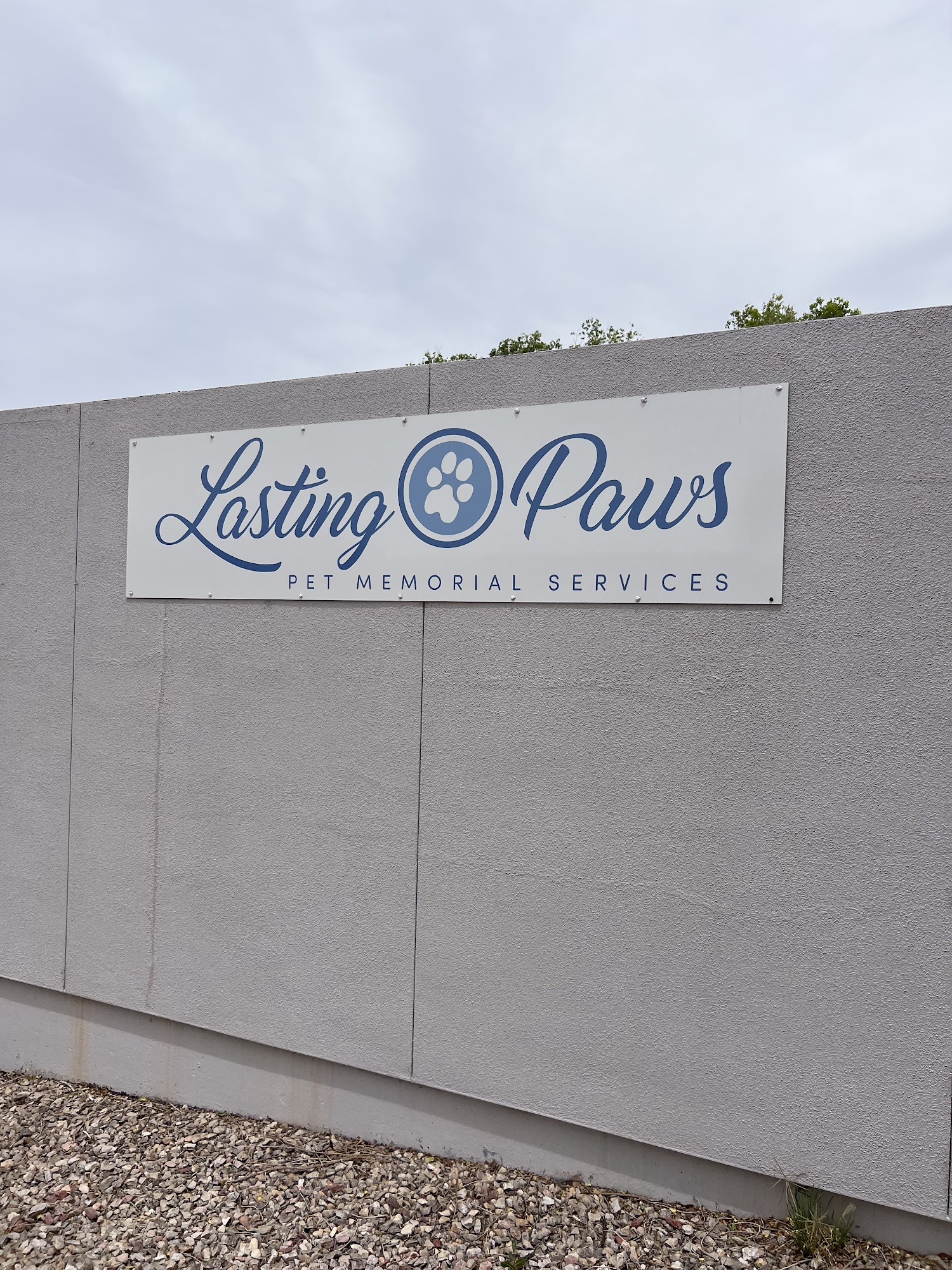 LASTING PAWS PET MEMORIAL SERVICES - Colorado Springs CO - Hours ...