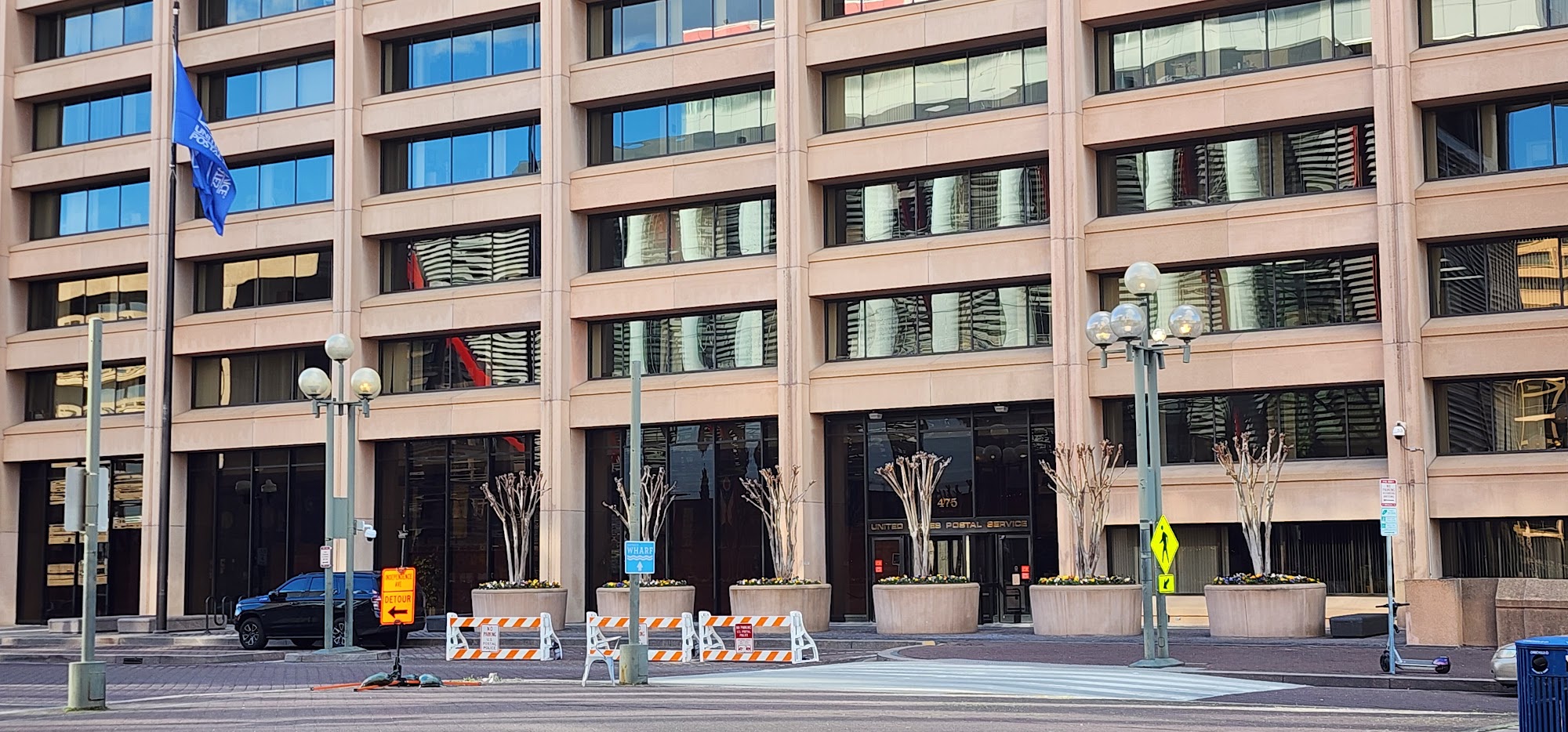 US POSTAL SERVICE HEADQUARTERS - 475 L'Enfant Plaza SW, Washington DC ...