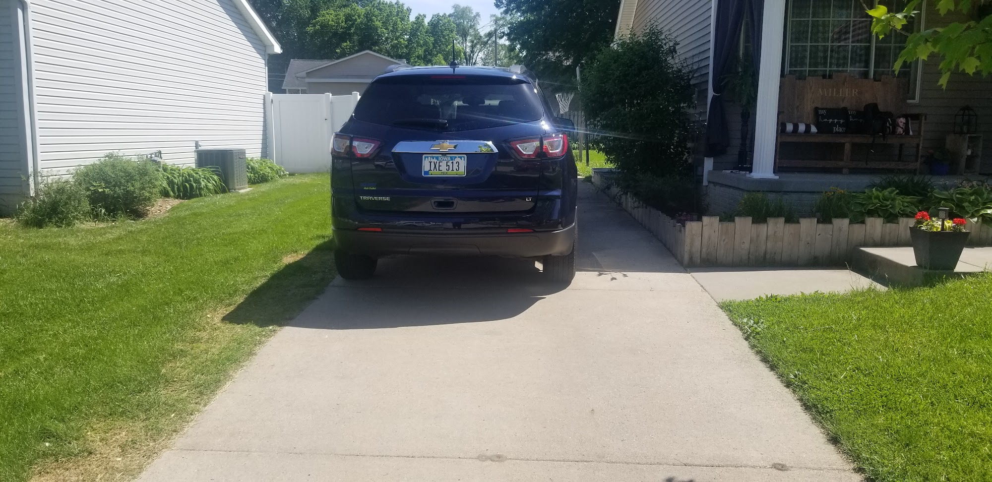 DEWEY AUTO OUTLET - Des Moines IA - Hours, Directions, Reviews - Loc8NearMe