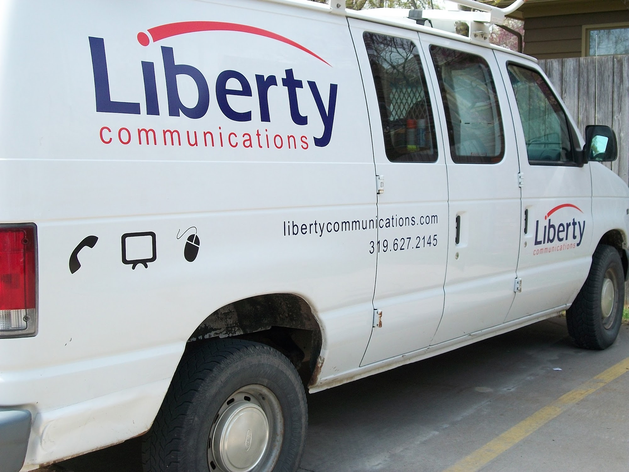 LIBERTY COMMUNICATIONS - West Liberty IA - Hours, Directions, Reviews ...