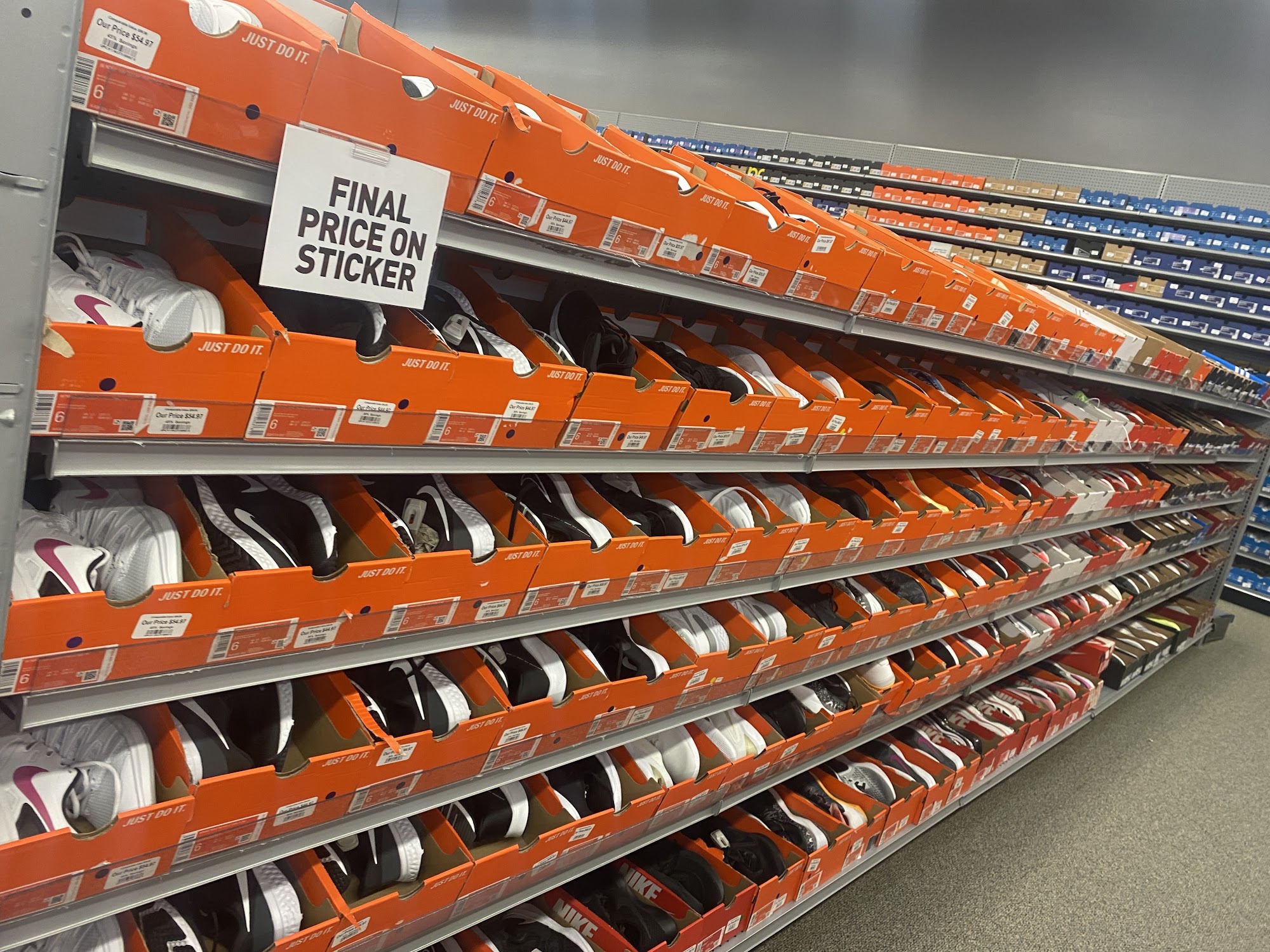 GOING, GOING, GONE! - 15852 LaGrange Rd, Orland Park IL - Hours, Directions, Reviews - Loc8NearMe