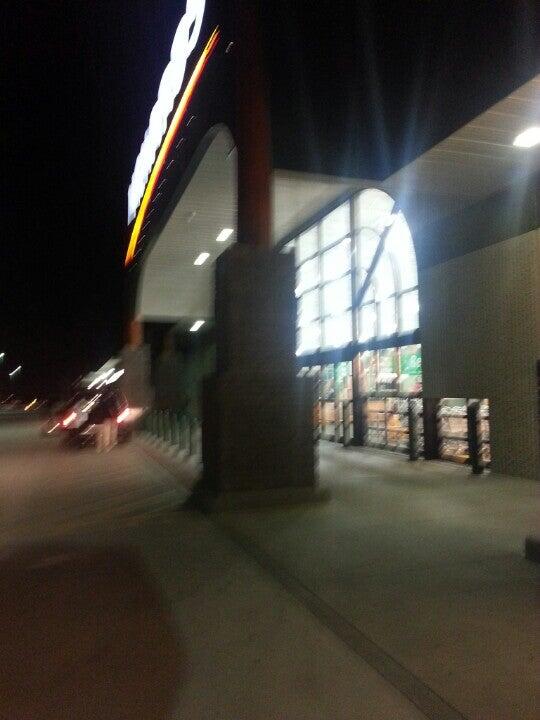 MENARDS - 6401 SW 17th St, Topeka KS - Hours, Directions, Reviews ...