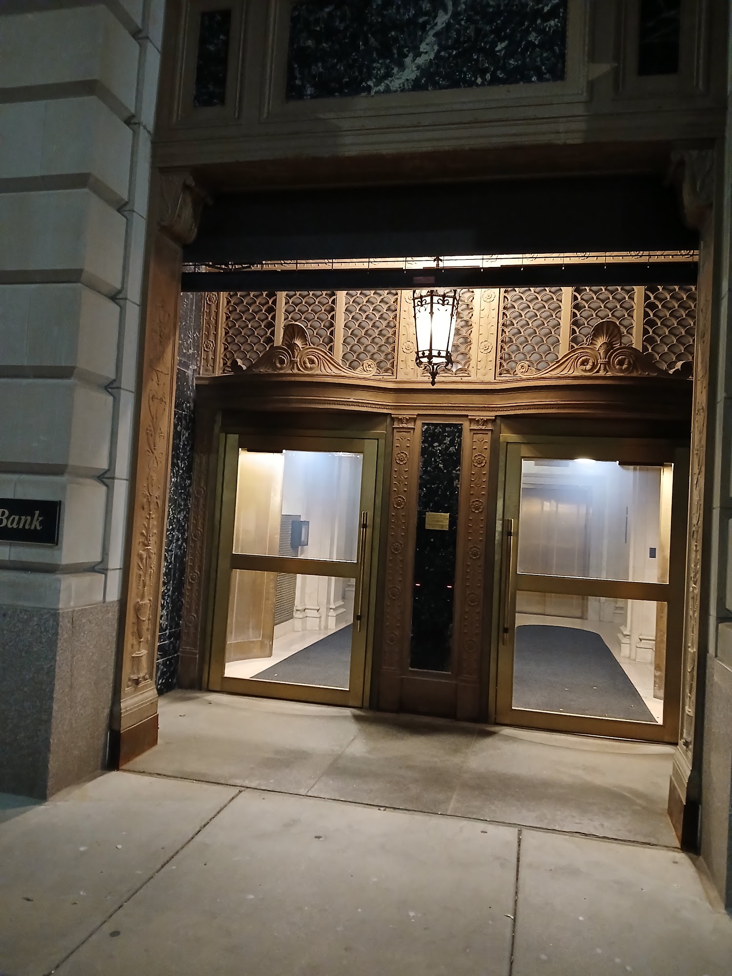 INTRUST BANK - 105 N Main, Wichita KS - Hours, Directions, Reviews ...