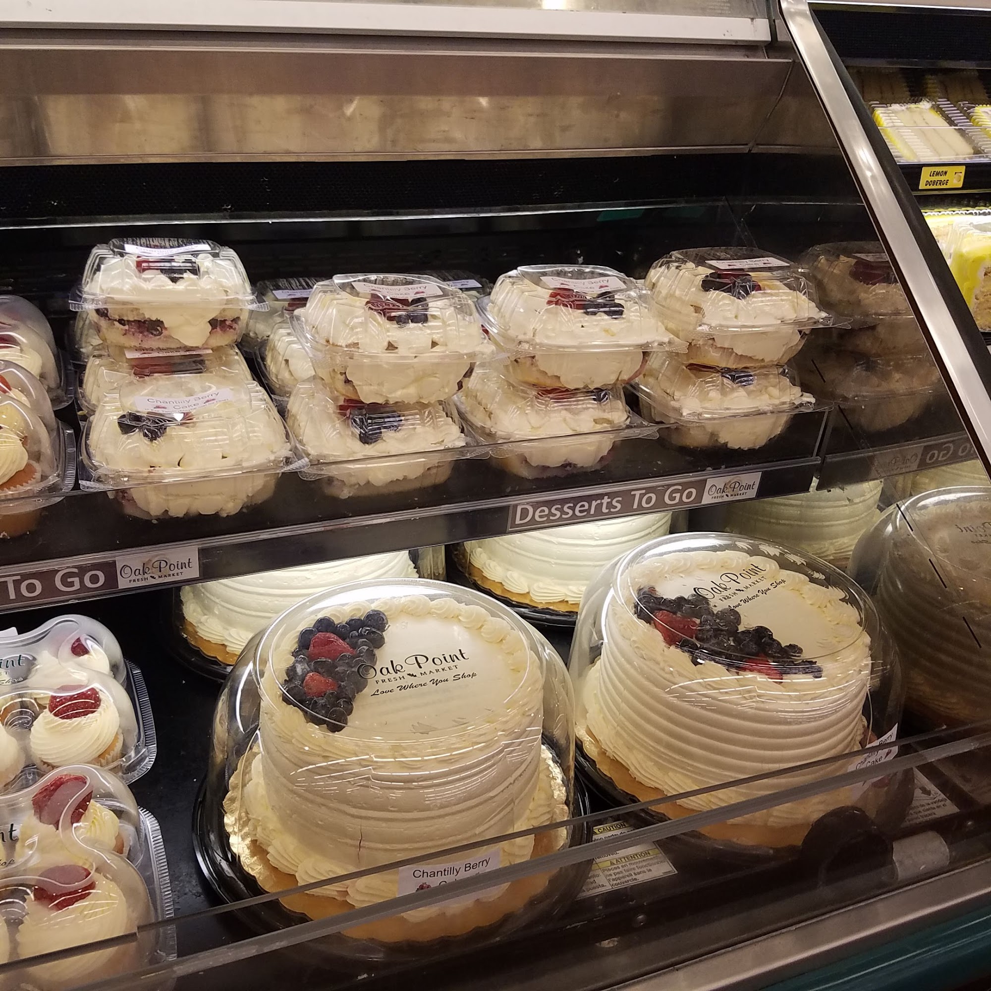 OAK POINT FRESH MARKET - Central LA - Hours, Directions, Reviews ...