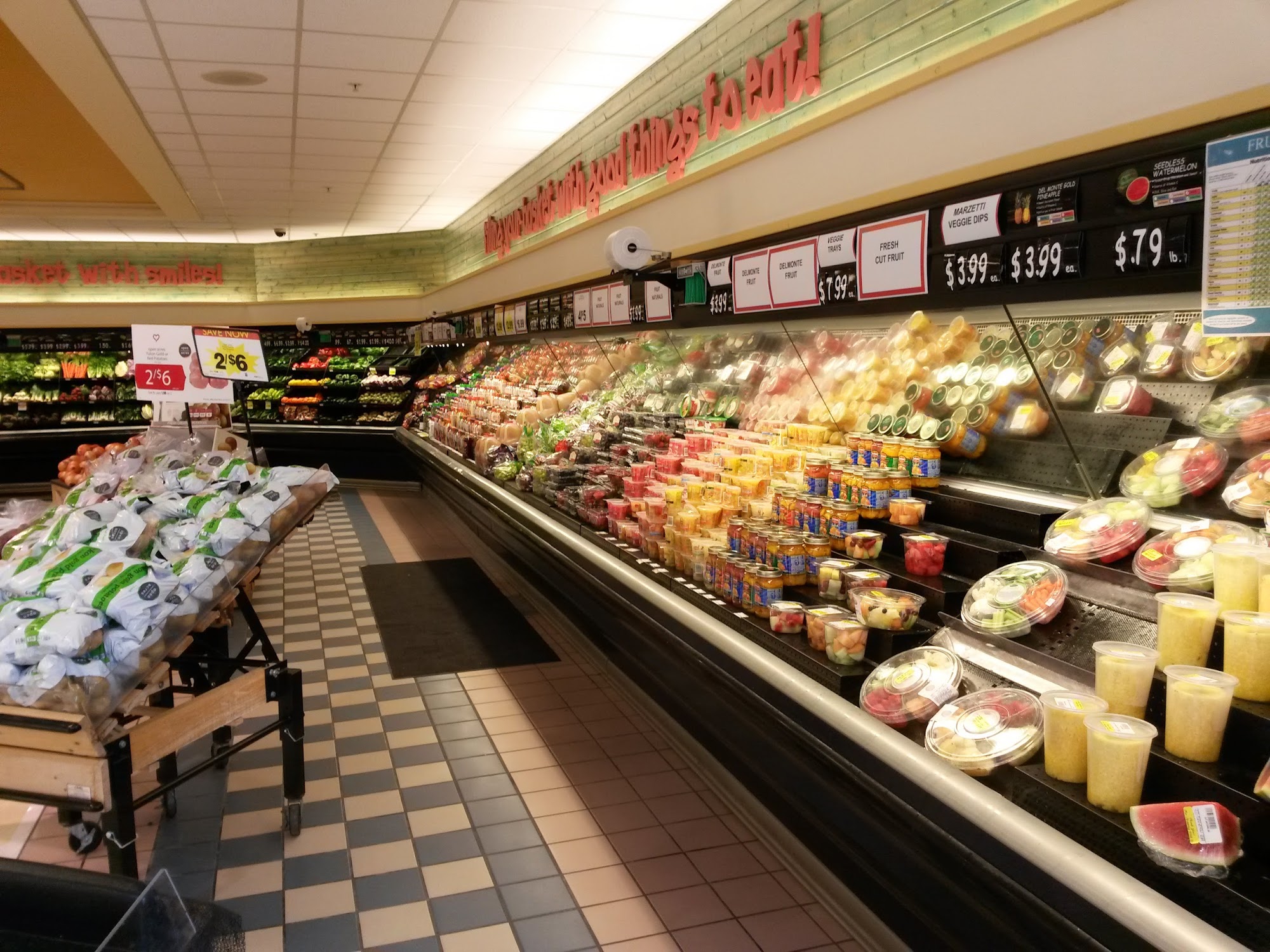 VG'S GROCERY - Howell MI - Hours, Directions, Reviews - Loc8NearMe