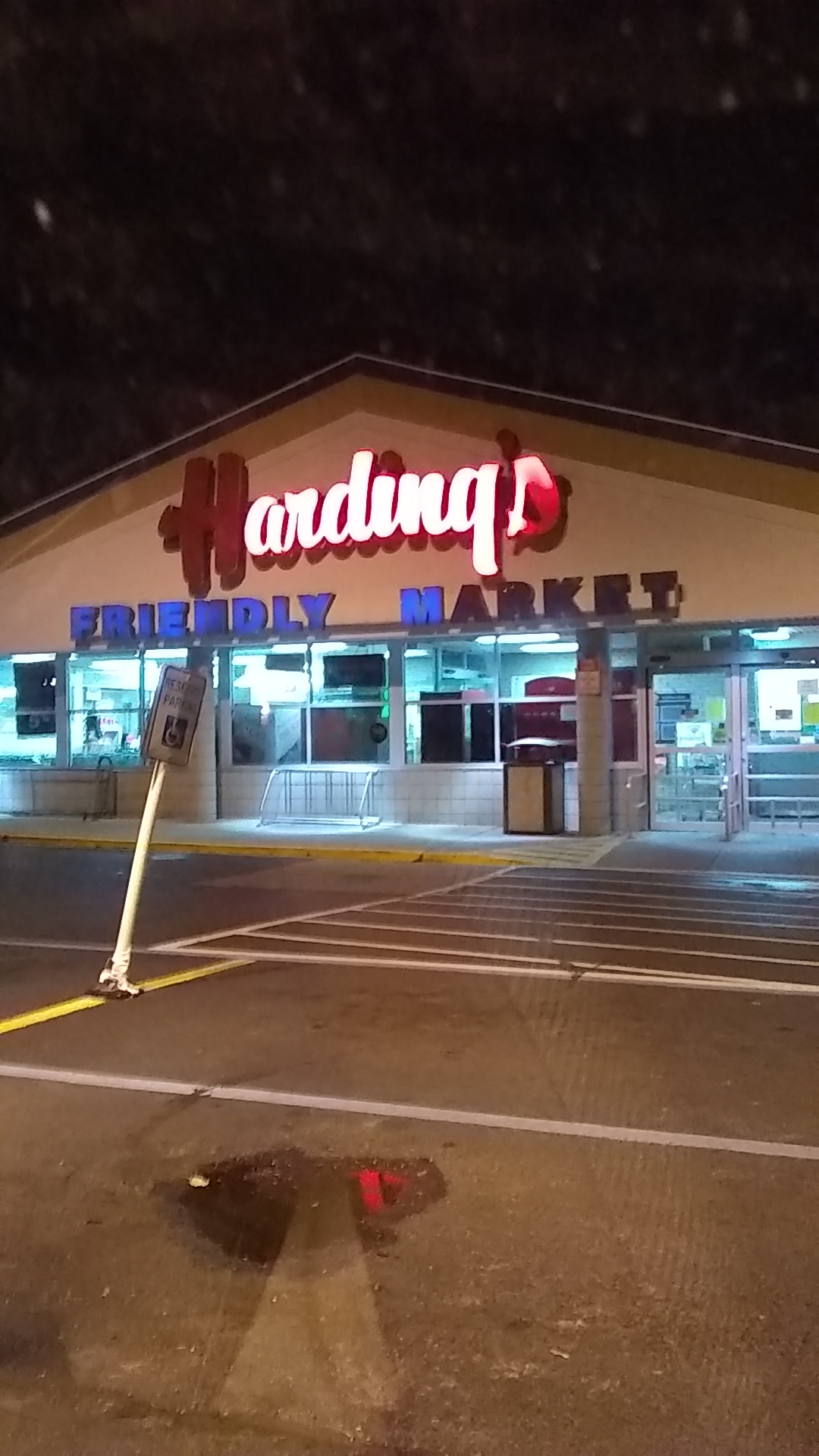 HARDING'S MARKET - 2626 E Main St, Kalamazoo MI - Hours, Directions ...