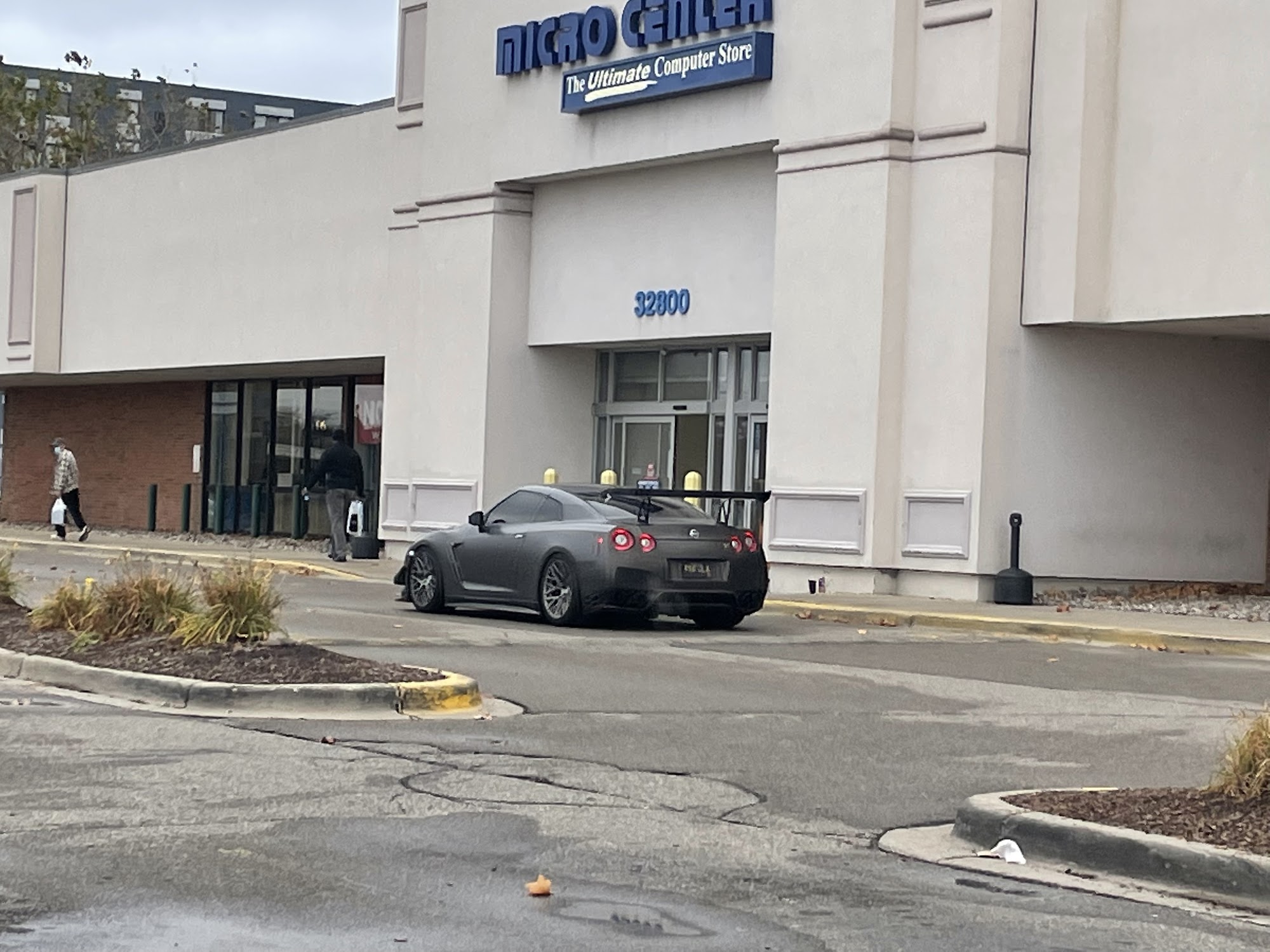 MICRO CENTER - Madison Heights MI - Hours, Directions, Reviews - Loc8NearMe