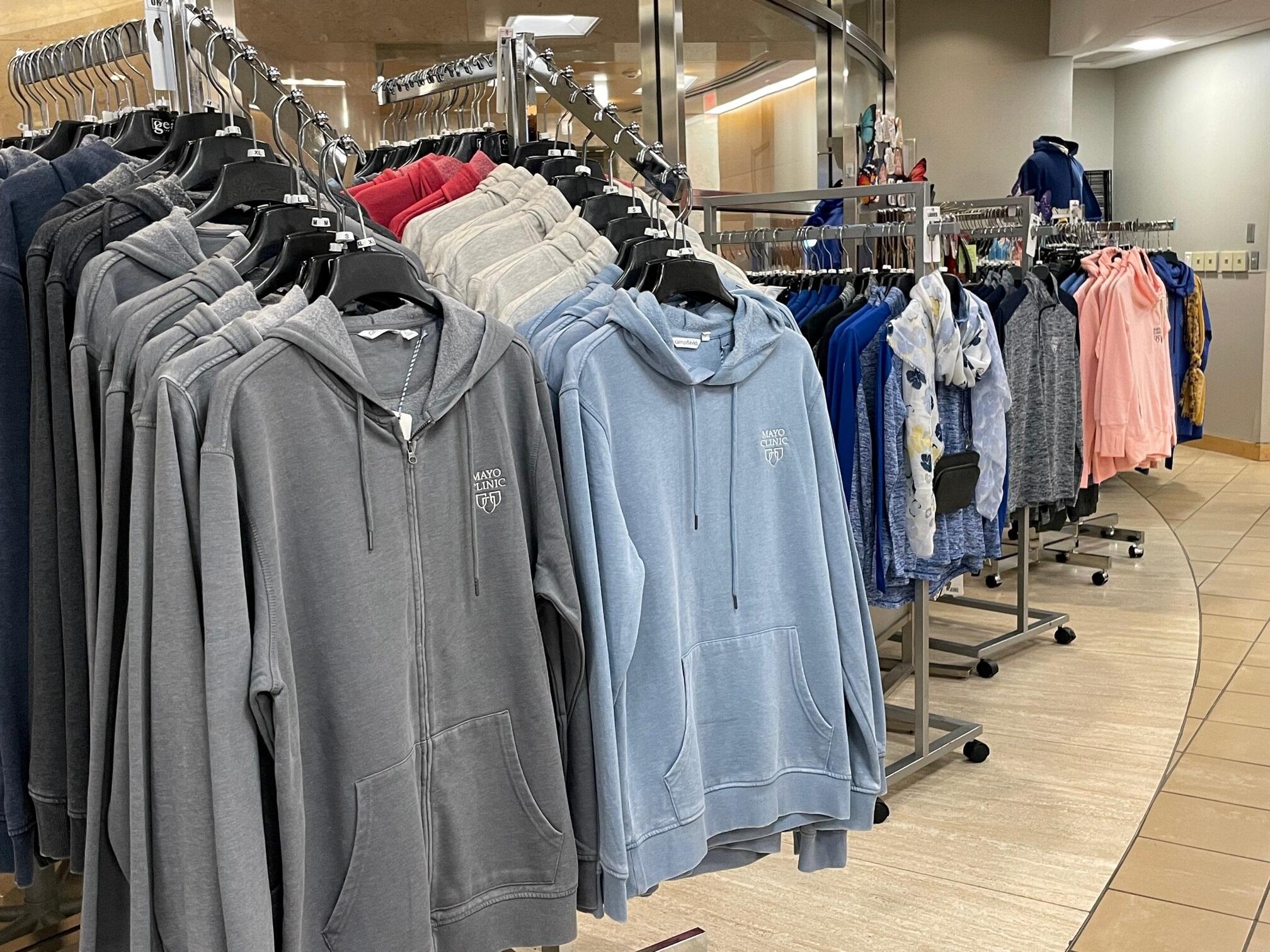 MAYO CLINIC STORE - LOGO APPAREL AND GIFTS - Rochester MN - Hours ...