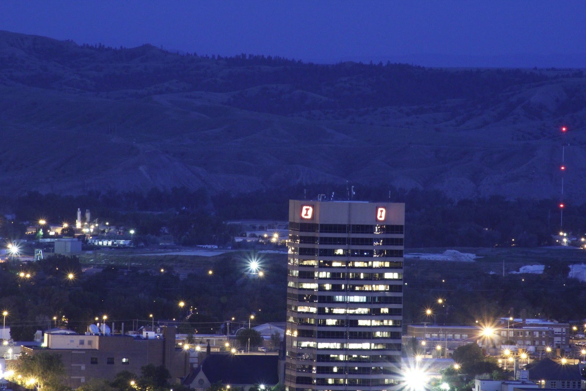 FIRST INTERSTATE BANK - 401 N 31st St, Billings MT - Hours, Directions ...