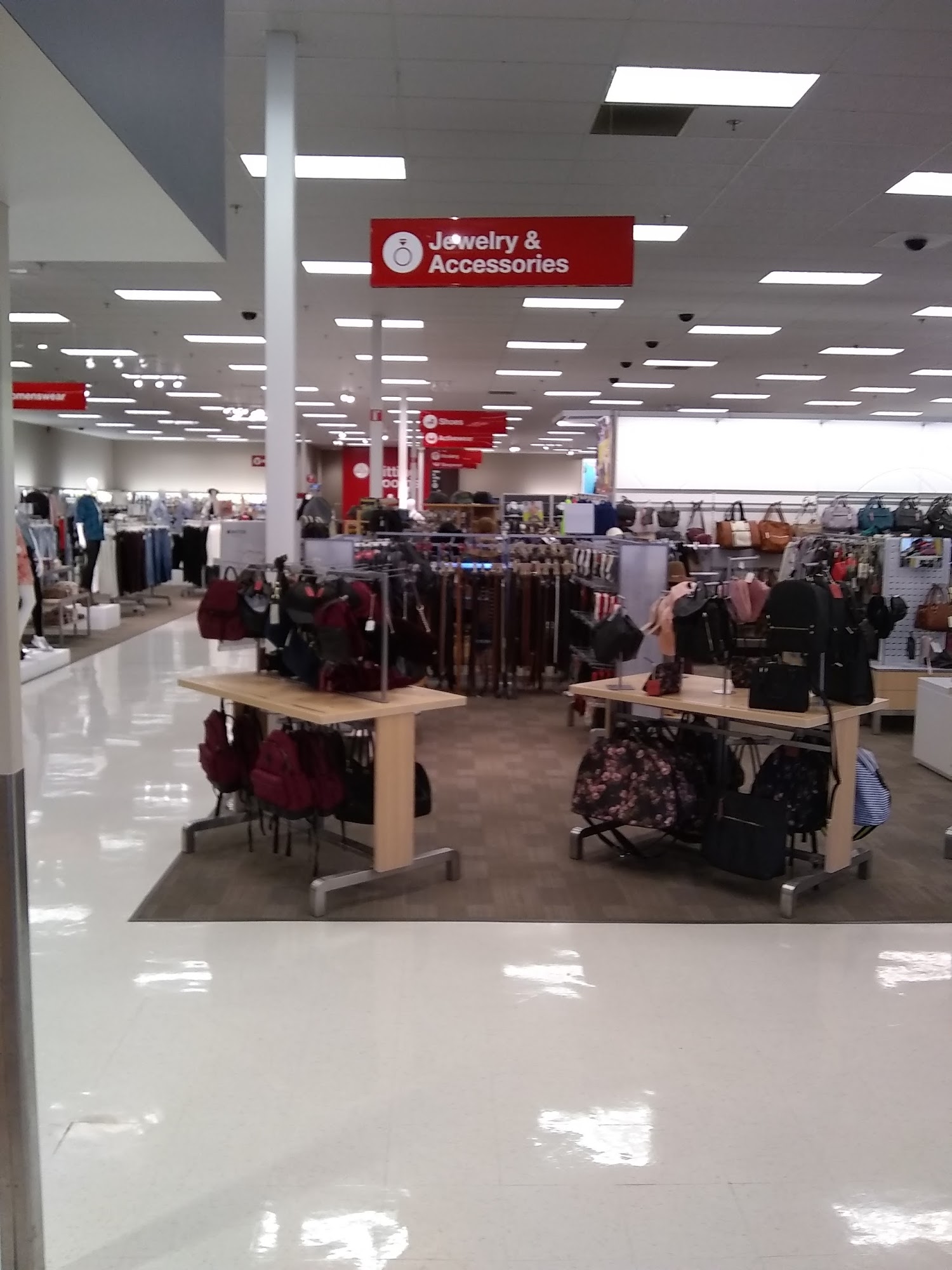 TARGET - 2000 10th Ave S, Great Falls MT - Hours, Directions, Reviews ...