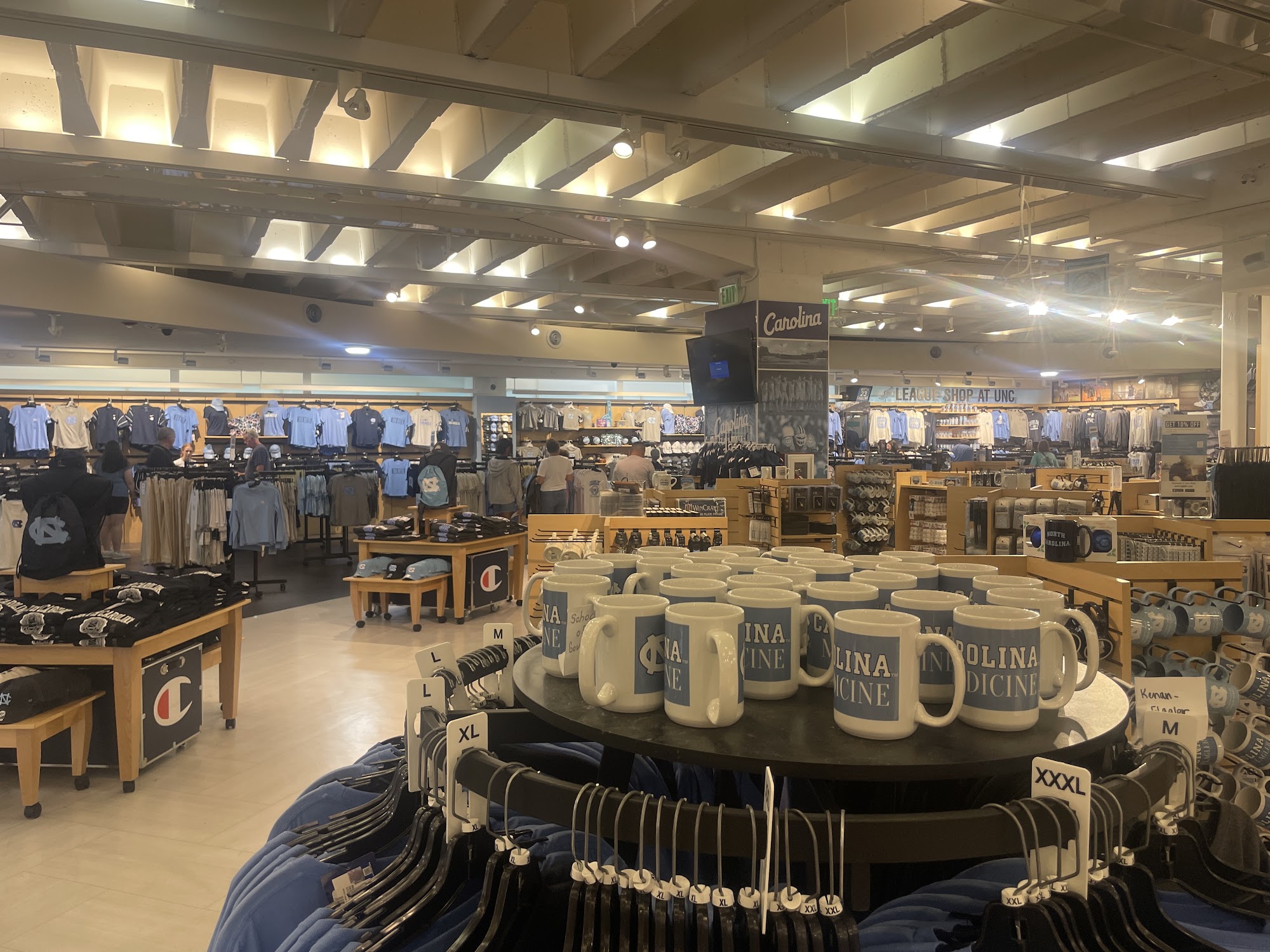 UNC STUDENT STORES - Chapel Hill NC - Hours, Directions, Reviews ...