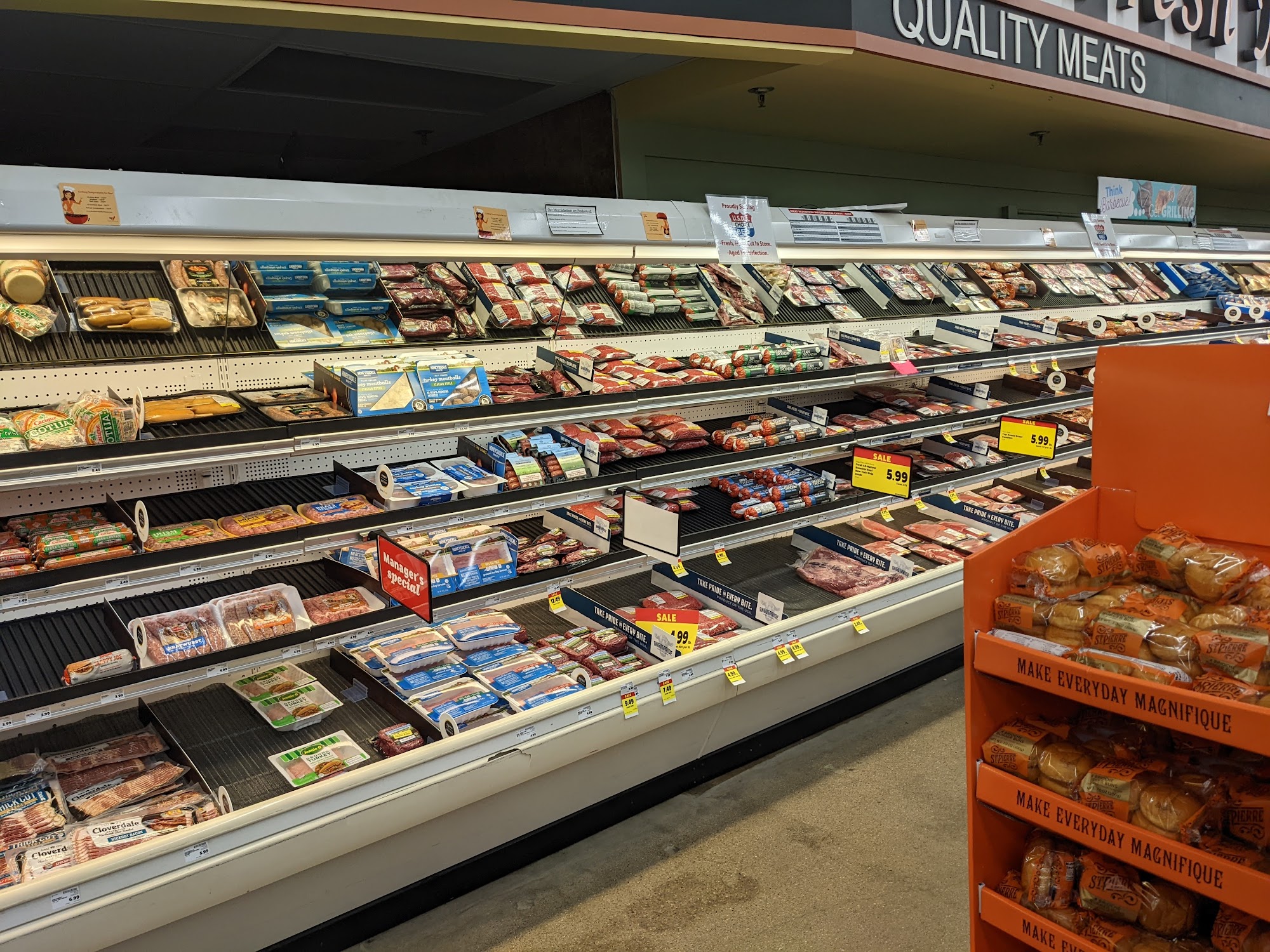 FAMILY FRESH MARKET - Kearney NE - Hours, Directions, Reviews - Loc8NearMe