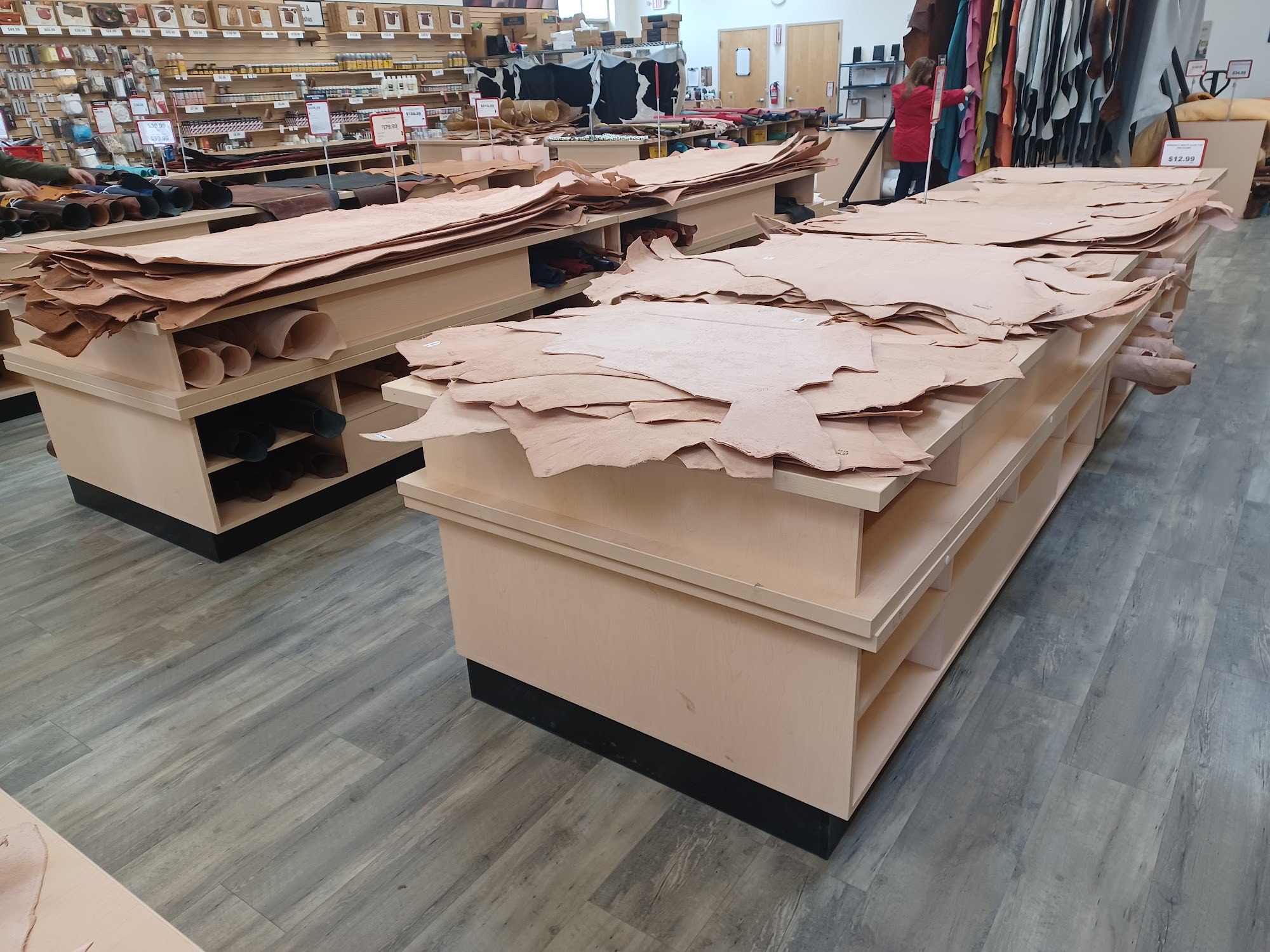 TANDY LEATHER ALBUQUERQUE - 10 - 6505 Menaul Blvd NE, Albuquerque NM ...