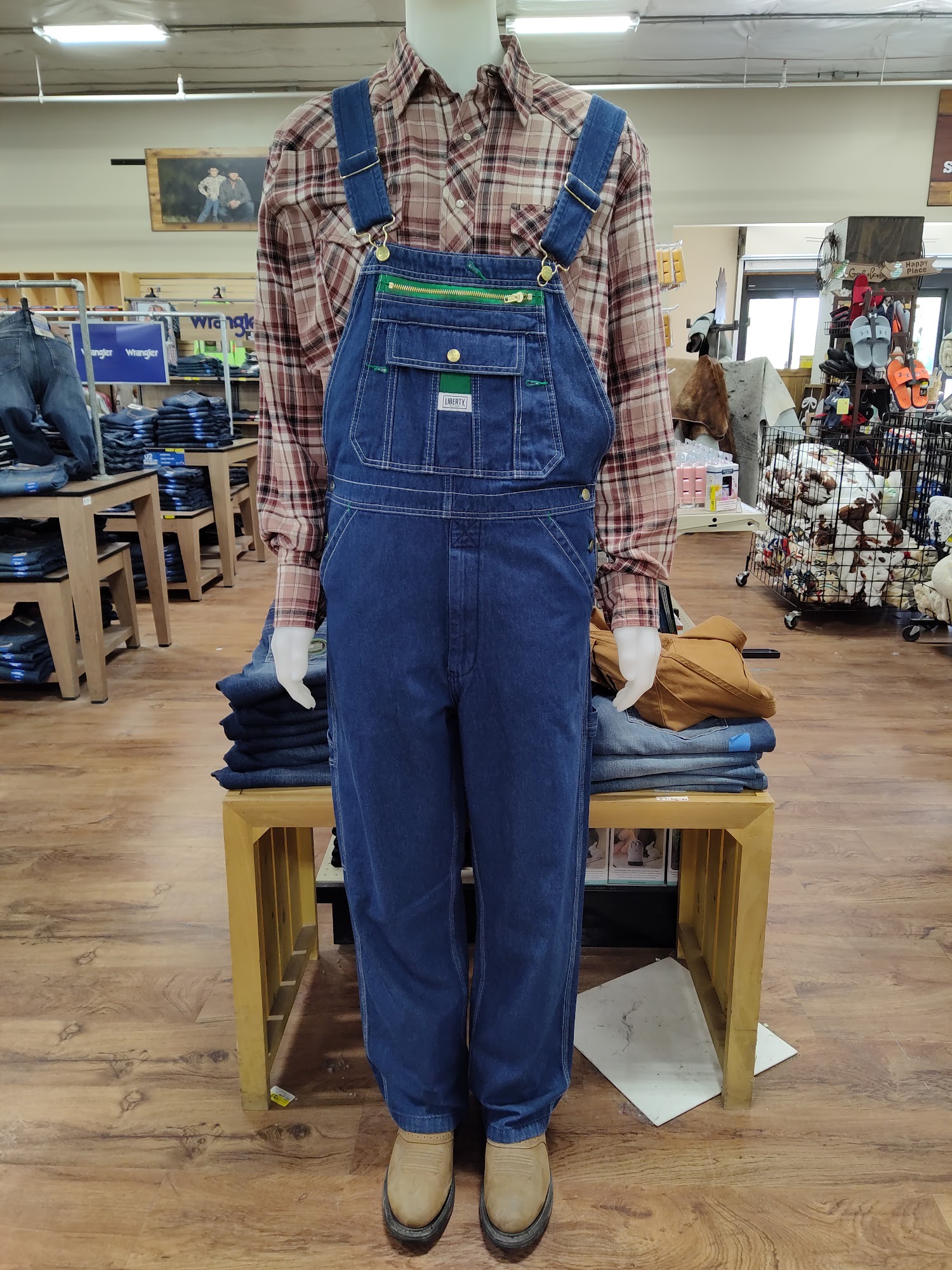 BIG R STORES - SANTA FE - Santa Fe NM - Hours, Directions, Reviews ...