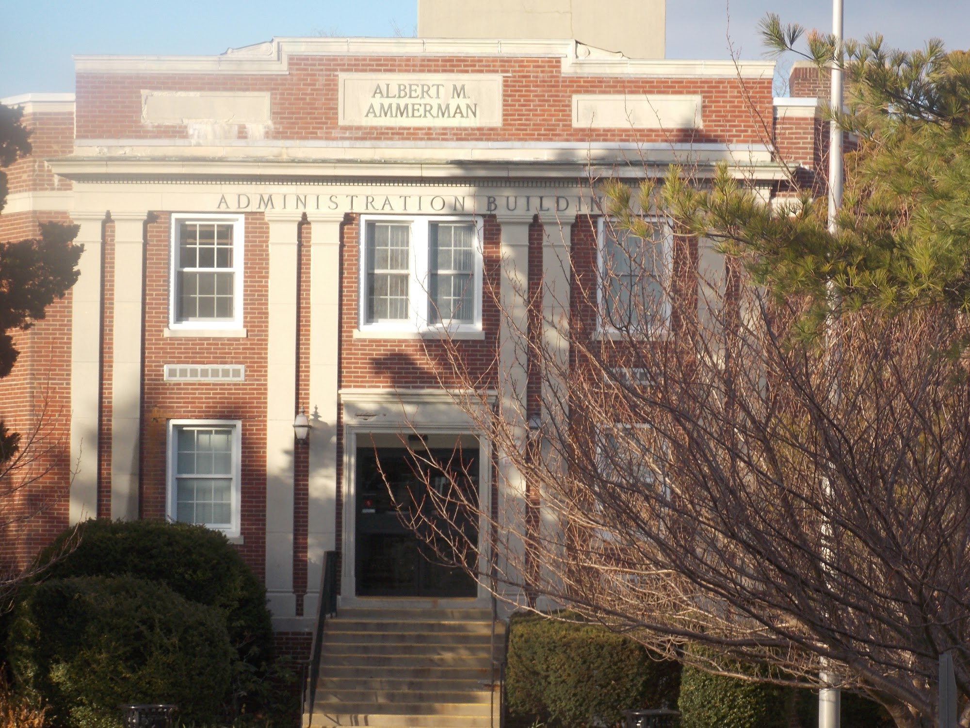 SCCC BOOKSTORE - AMMERMAN CAMPUS - Selden NY - Hours, Directions ...