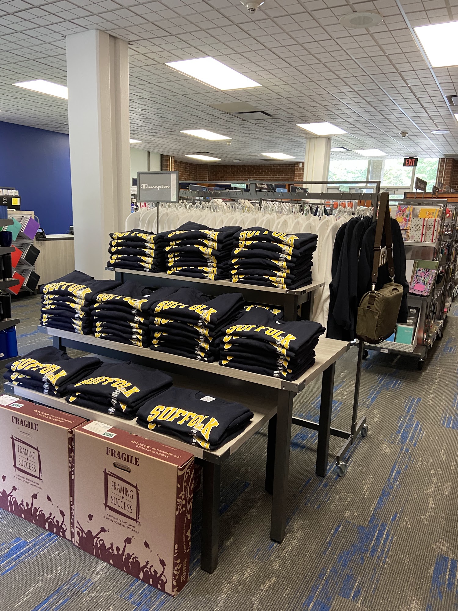 SCCC BOOKSTORE - AMMERMAN CAMPUS - Selden NY - Hours, Directions ...