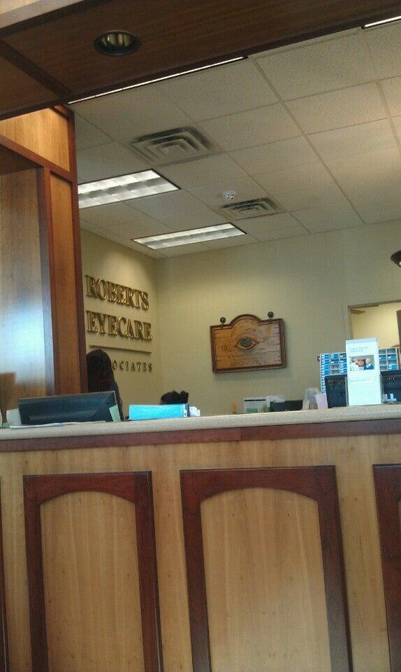 ROBERTS EYECARE ASSOCIATES - VESTAL - Vestal NY - Hours, Directions ...