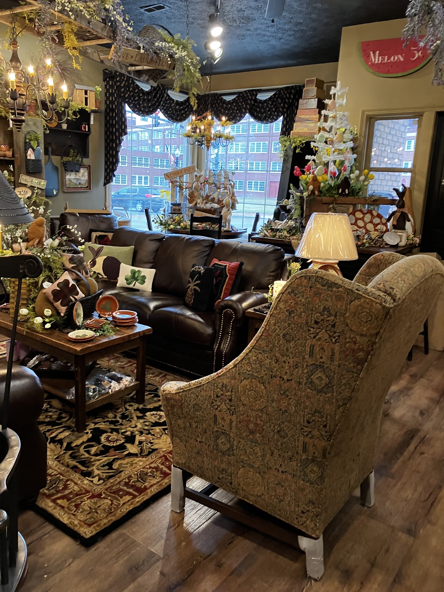 PINE CONE GIFT SHOPPE - North Canton OH - Hours, Directions, Reviews ...