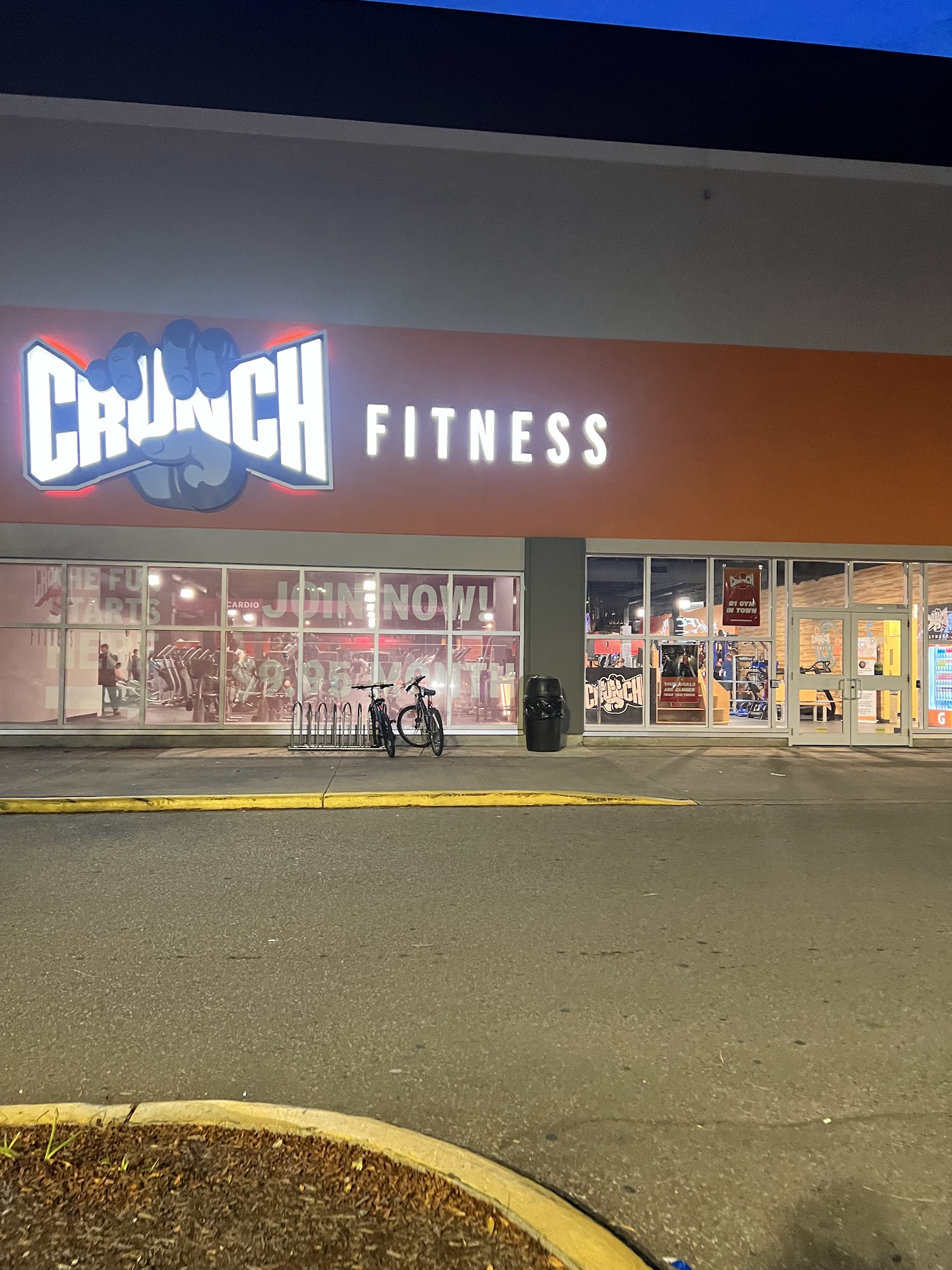 CRUNCH FITNESS - CAMBRIDGE - 150 Holiday Inn Dr, Cambridge ON - Hours ...