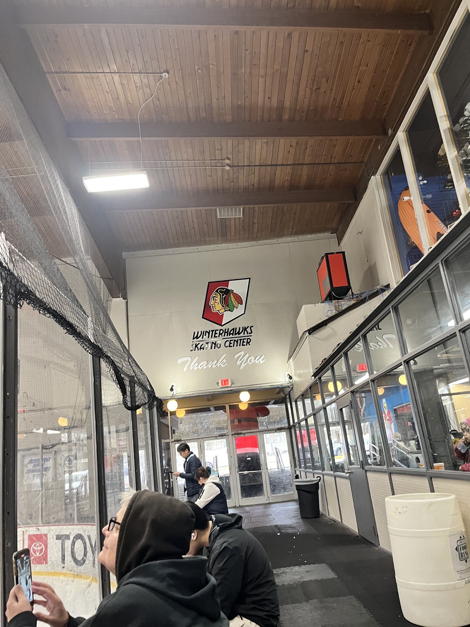 WINTERHAWKS SKATING CENTER - Beaverton OR - Hours, Directions, Reviews ...