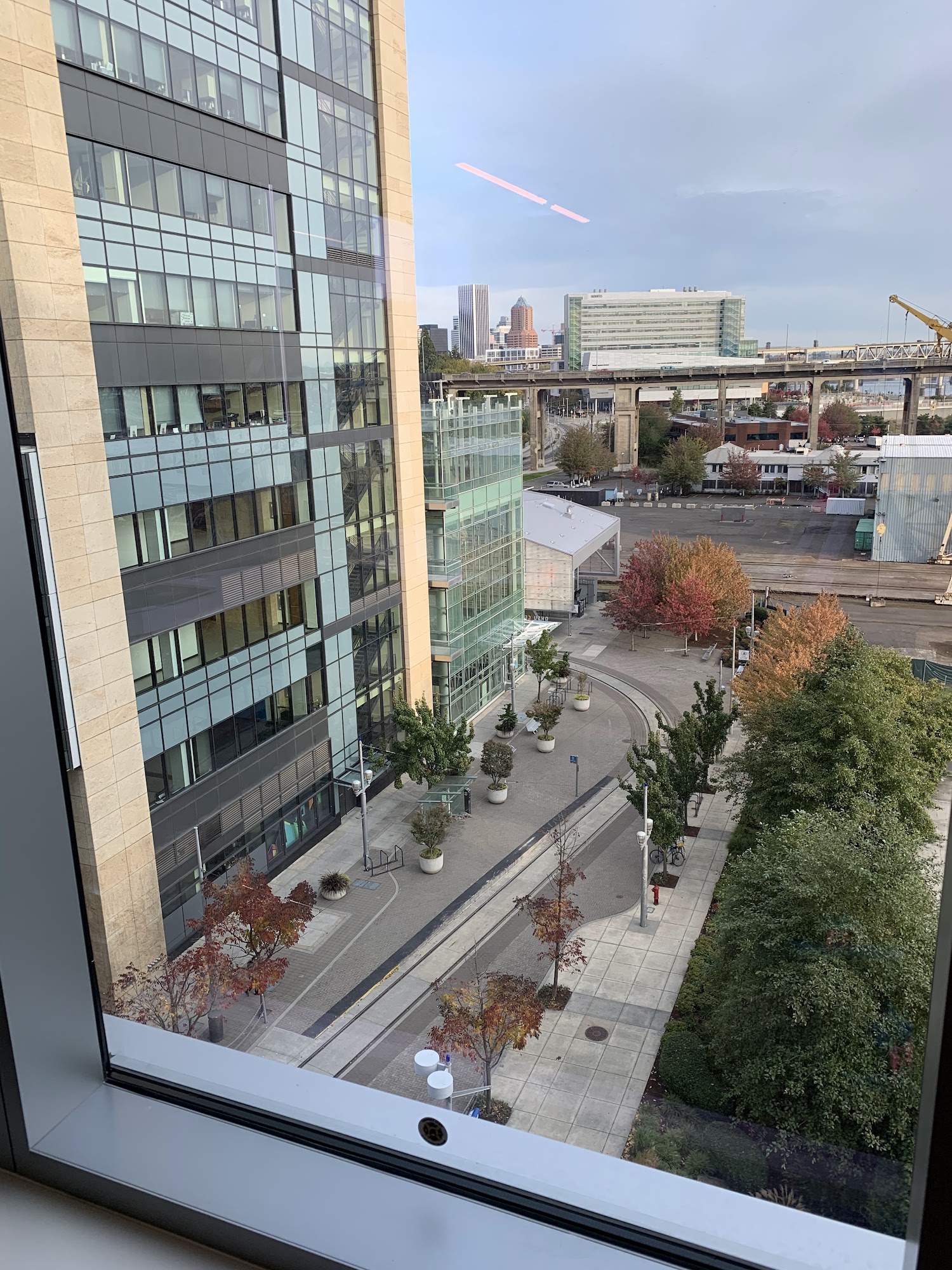 SOUTH WATERFRONT RONALD MCDONALD HOUSE AT THE OHSU ROOD FAMILY PAVILION ...