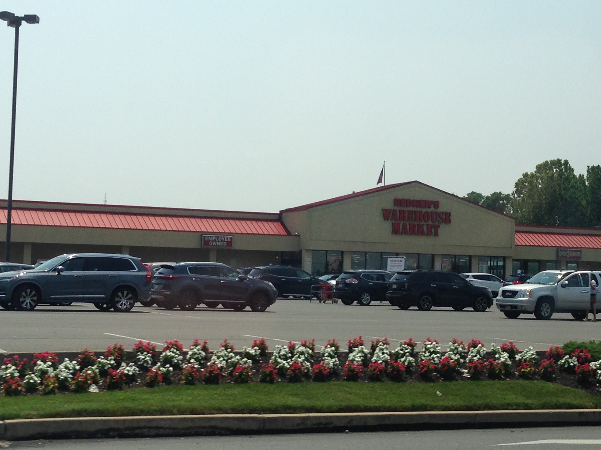 REDNER'S WAREHOUSE MARKETS - 423 N Reading Rd, Ephrata PA - Hours ...