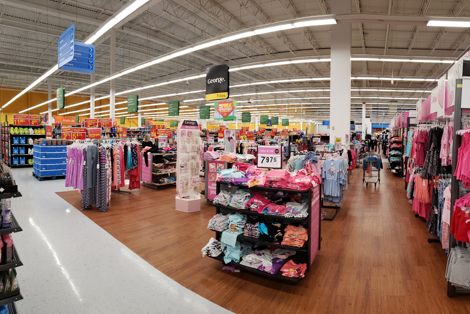 WALMART SUPERCENTRE - 1700 Bd Lebourgneuf, Québec QC - Hours ...