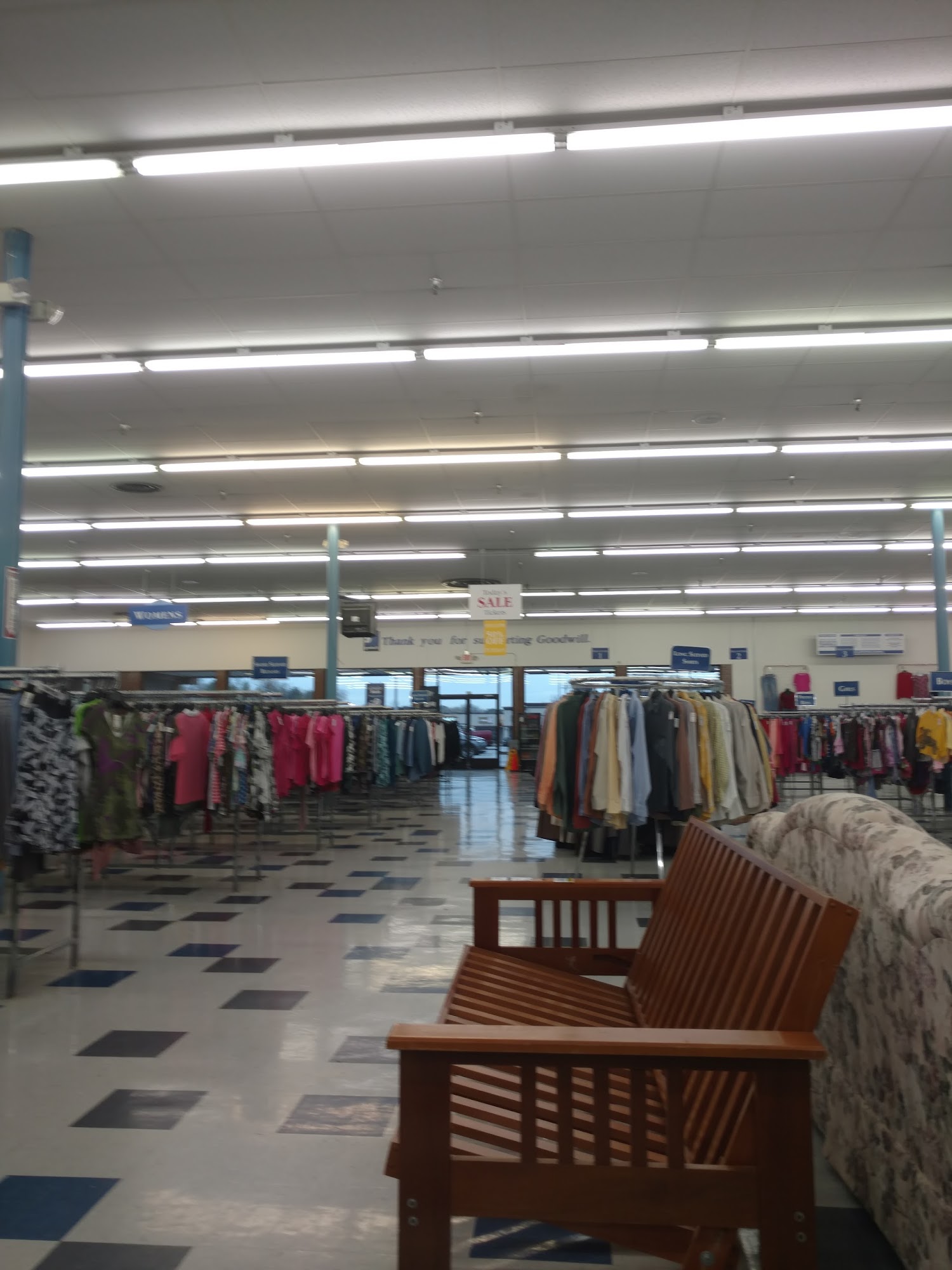 GOODWILL RETAIL STORE - 595 Hillsboro Rd, Franklin TN - Hours ...
