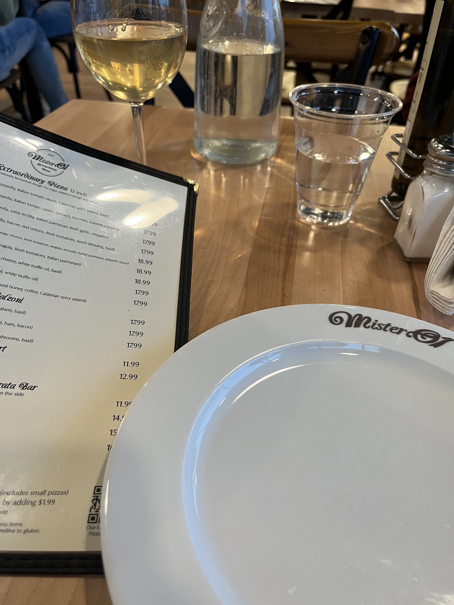 Mister O1 Extraordinary Pizza Turtle Creek, Dallas - Menu, Reviews (283 ...