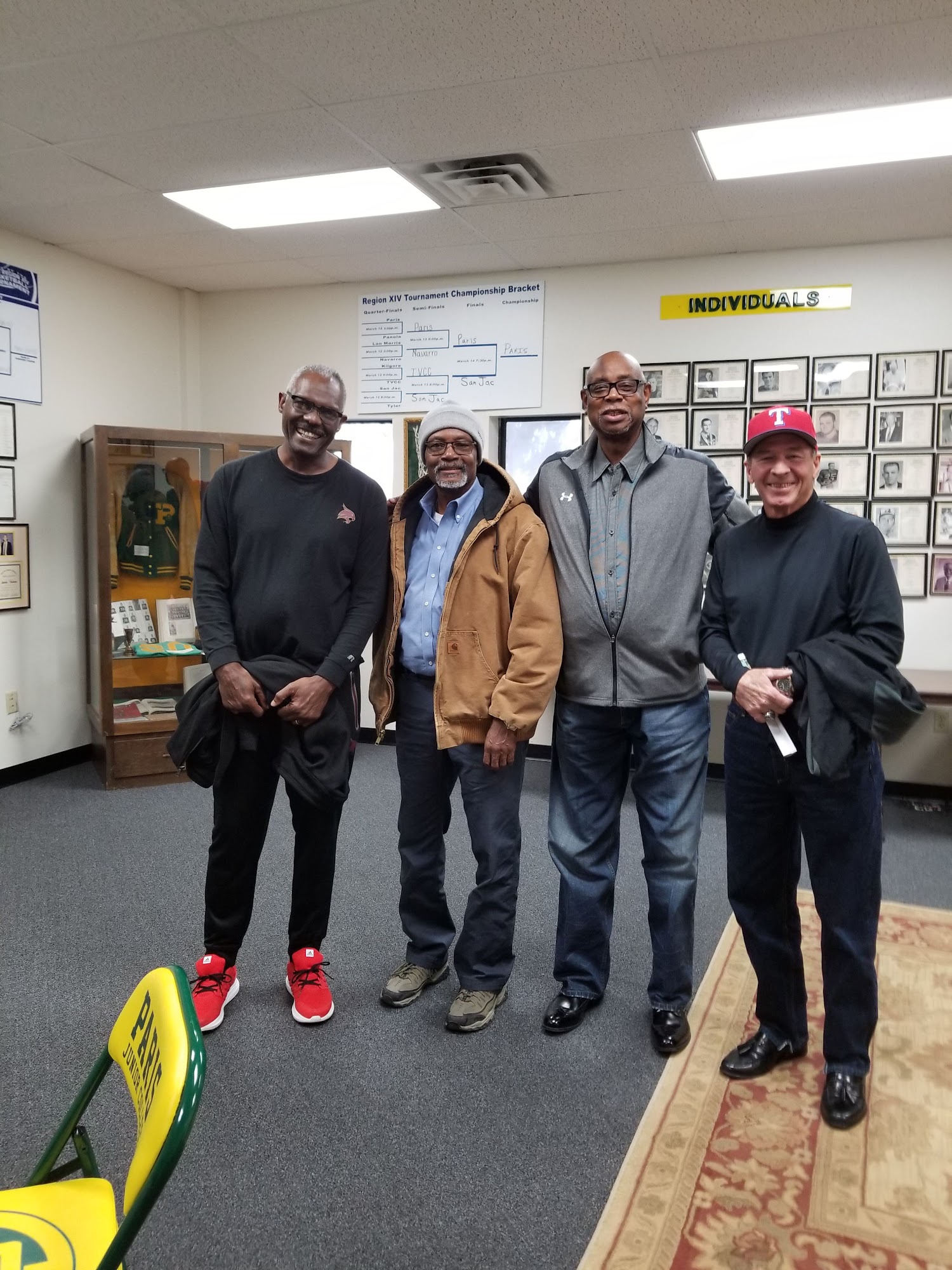 PARIS JUNIOR COLLEGE BOOKSTORE - Paris TX - Hours, Directions, Reviews ...