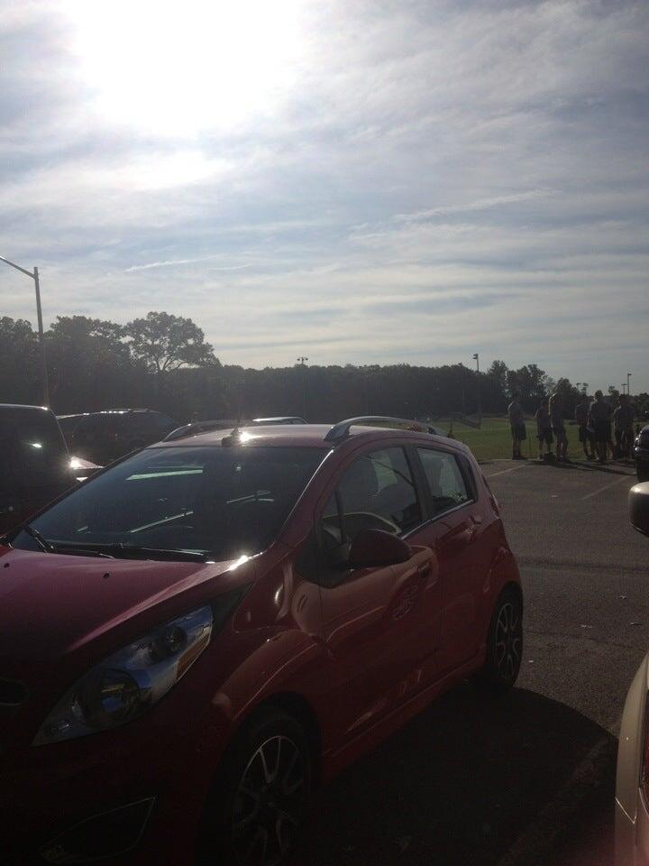 SOUTH RUN REC CENTER - Springfield VA - Hours, Directions, Reviews ...