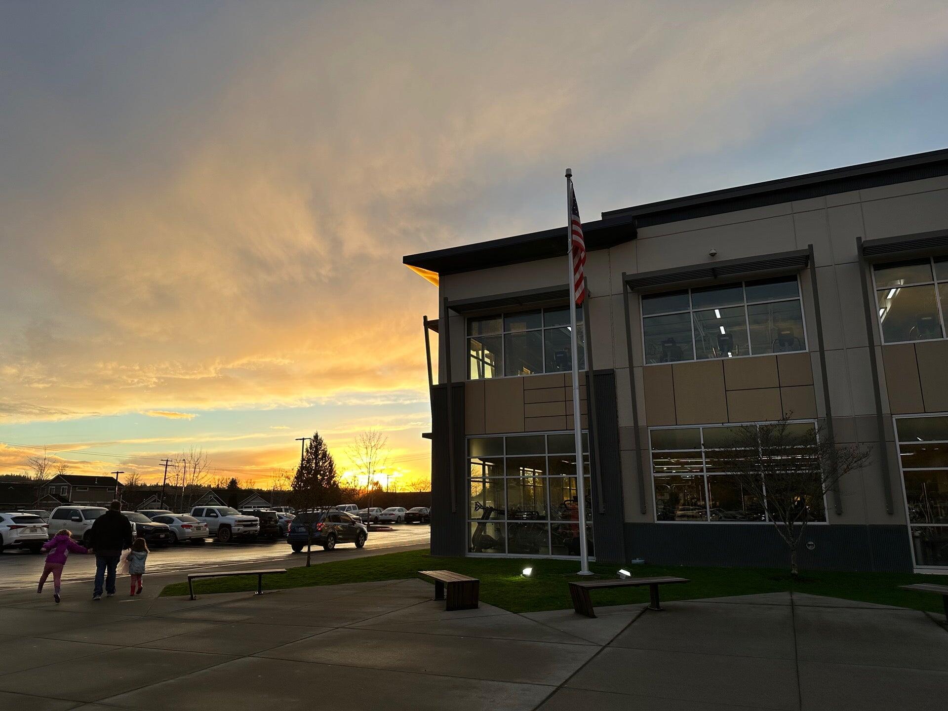 GORDON FAMILY YMCA - Sumner WA - Hours, Directions, Reviews - Loc8NearMe