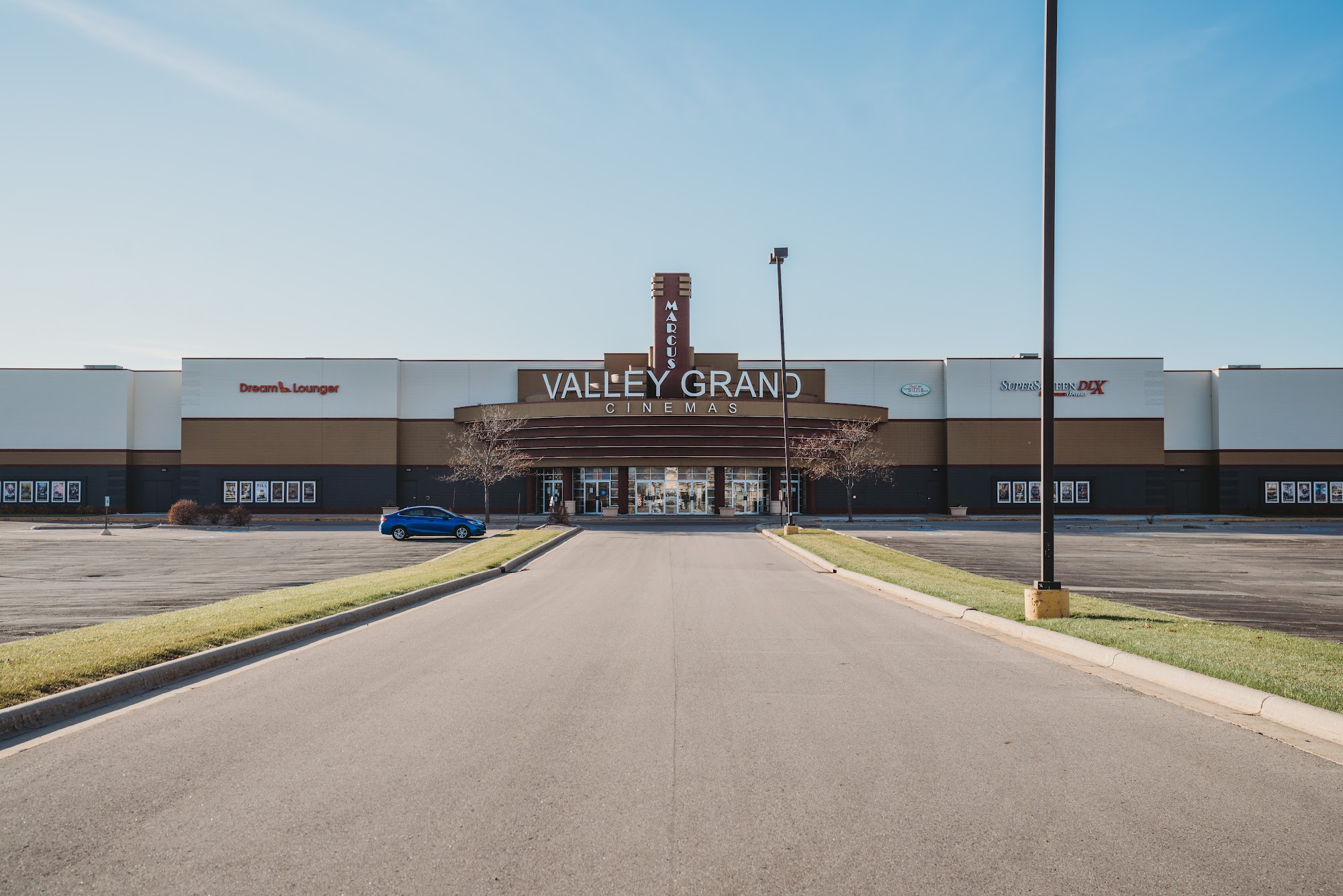 MARCUS VALLEY GRAND CINEMA - Appleton WI - Hours, Directions, Reviews ...