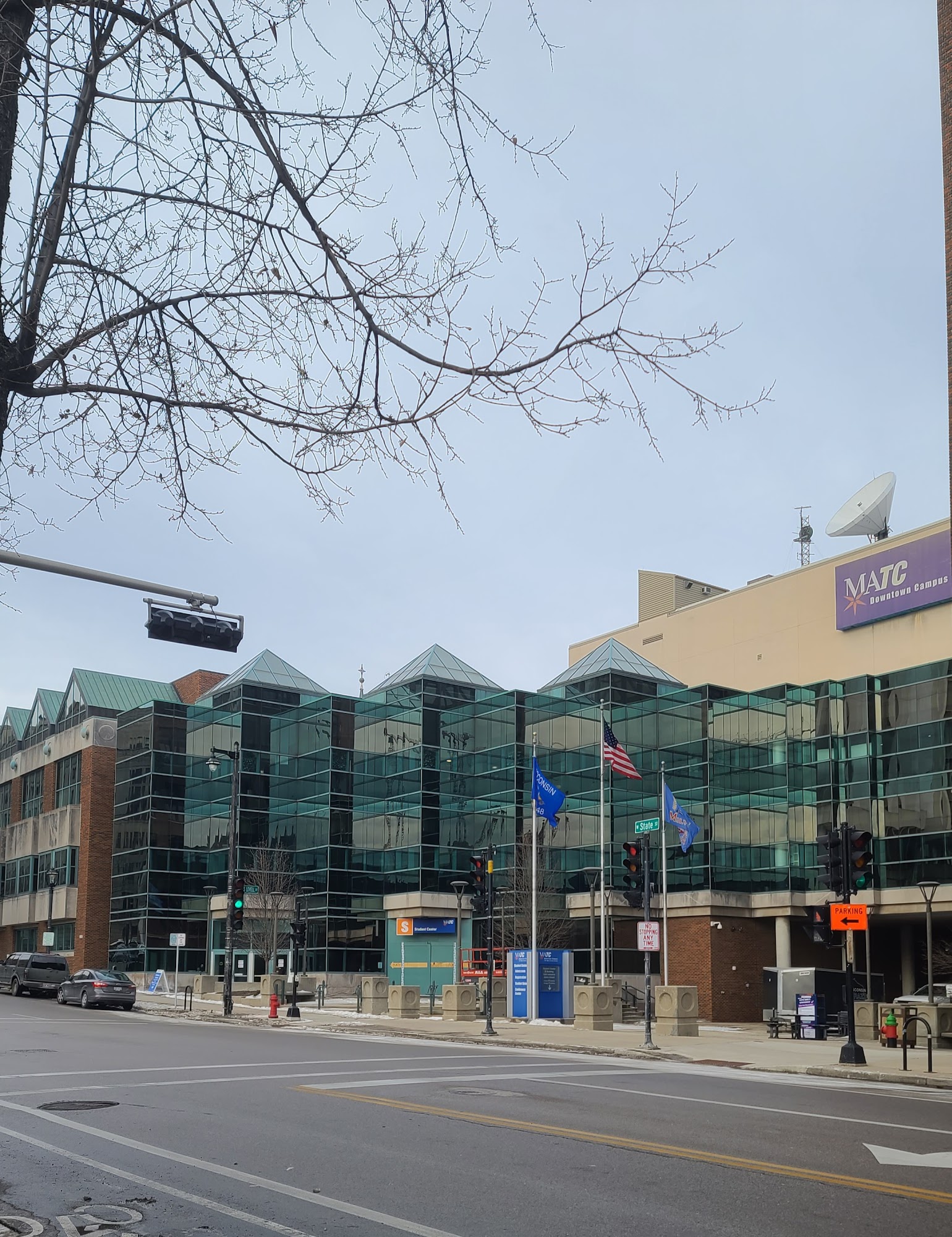MATC DOWNTOWN BOOKSTORE - Milwaukee WI - Hours, Directions, Reviews ...